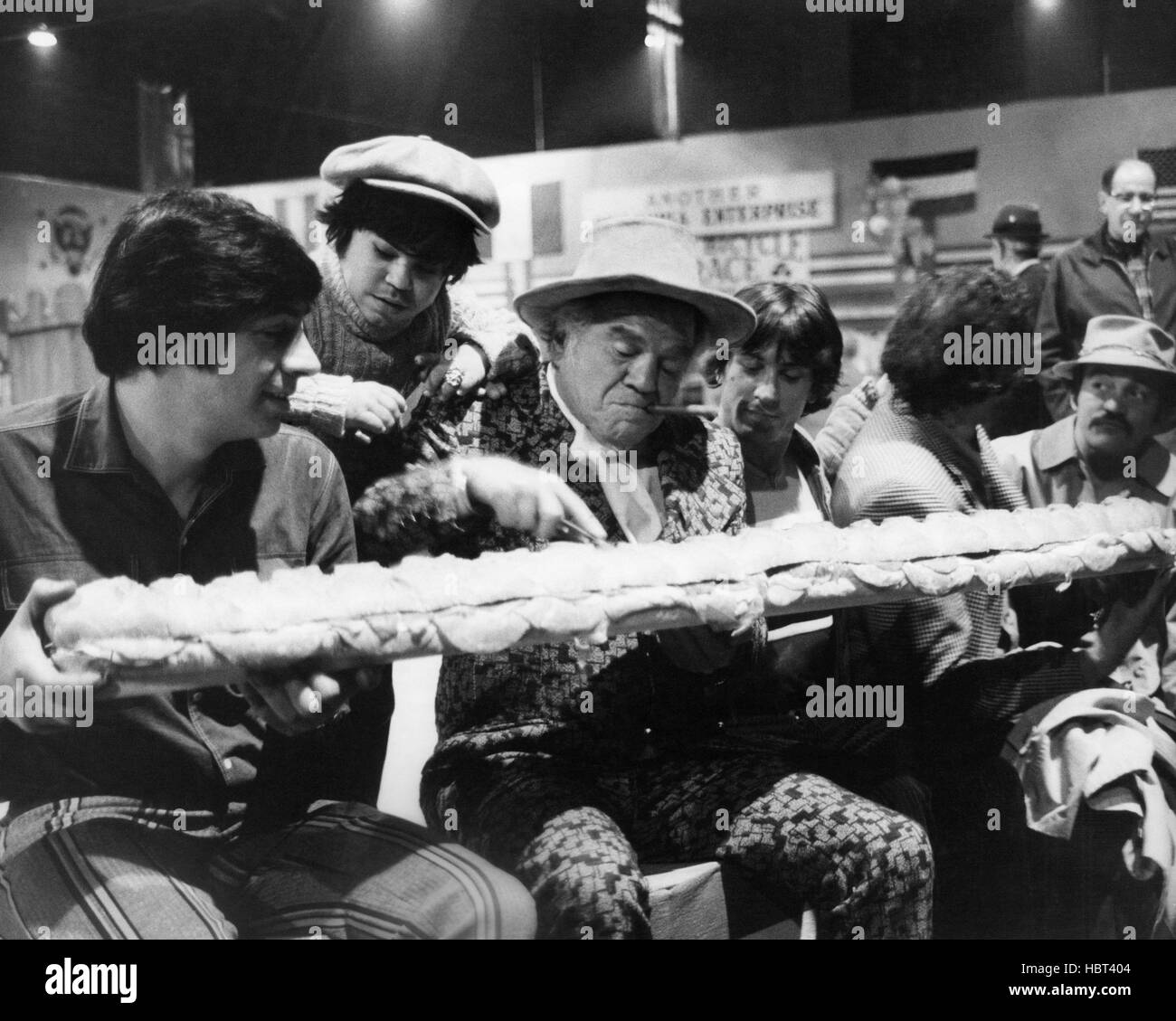 THE GANG THAT COULDN'T SHOOT STRAIGHT, Jerry Orbach, Herve Villechaize ...