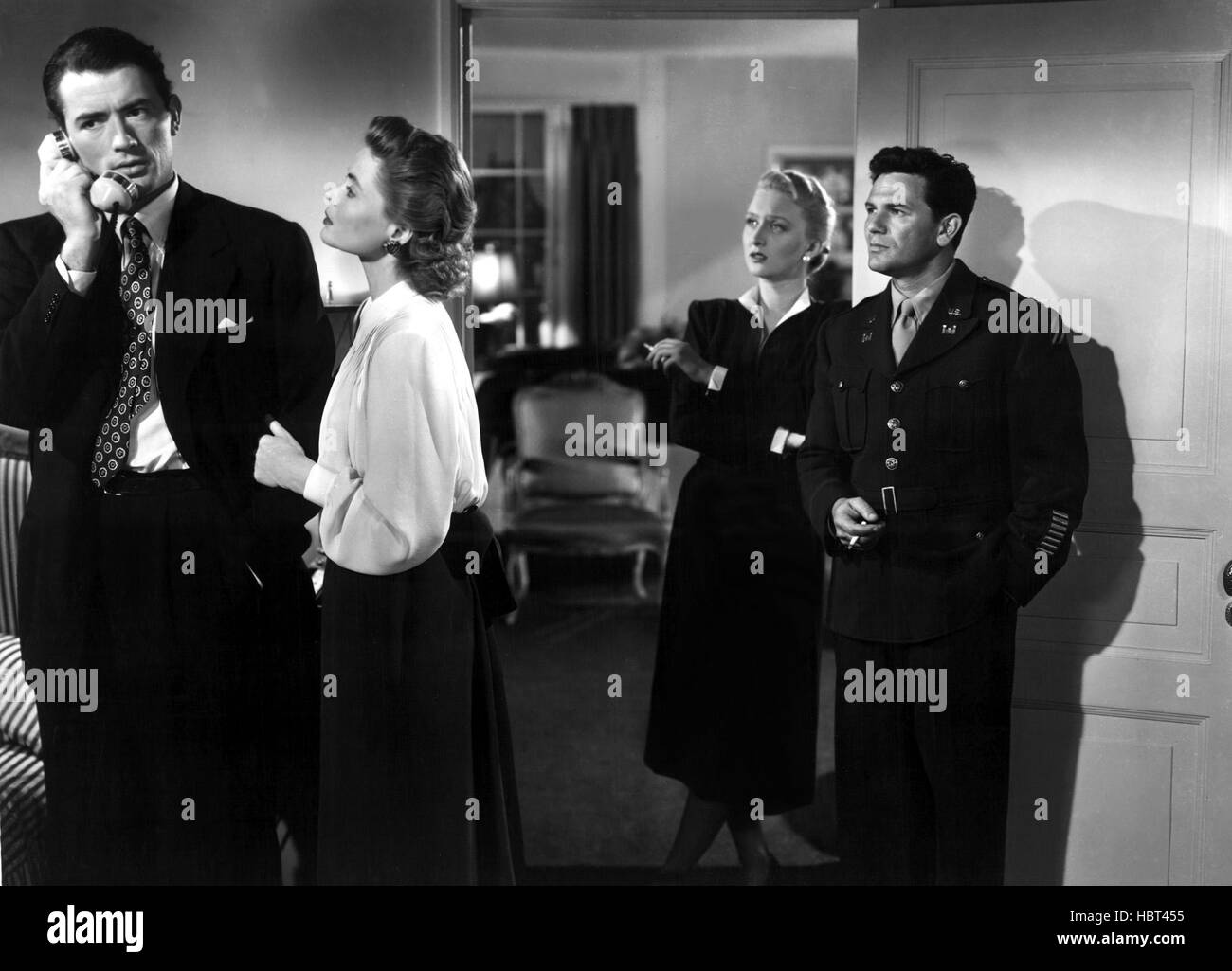 GENTLEMAN'S AGREEMENT, Gregory Peck, Dorothy McGuire, Celeste Holm ...