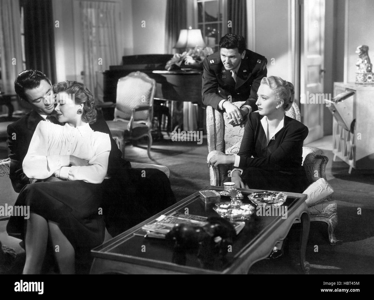 GENTLEMAN'S AGREEMENT, Gregory Peck, Dorothy McGuire, John Garfield ...