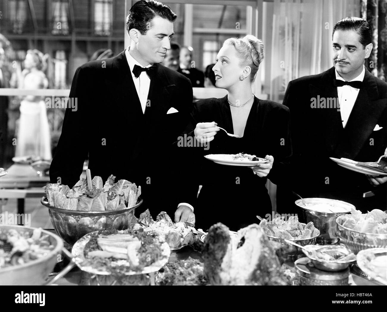 GENTLEMAN'S AGREEMENT, from left, Gregory Peck, Celeste Holm, 1947 ...