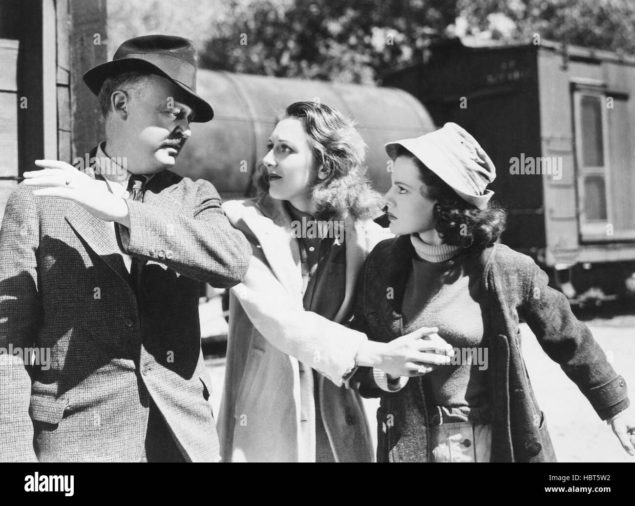 GIRLS ON THE ROAD, from left: Don Beddoe, Ann Dvorak, Helen Mack, 1940 ...