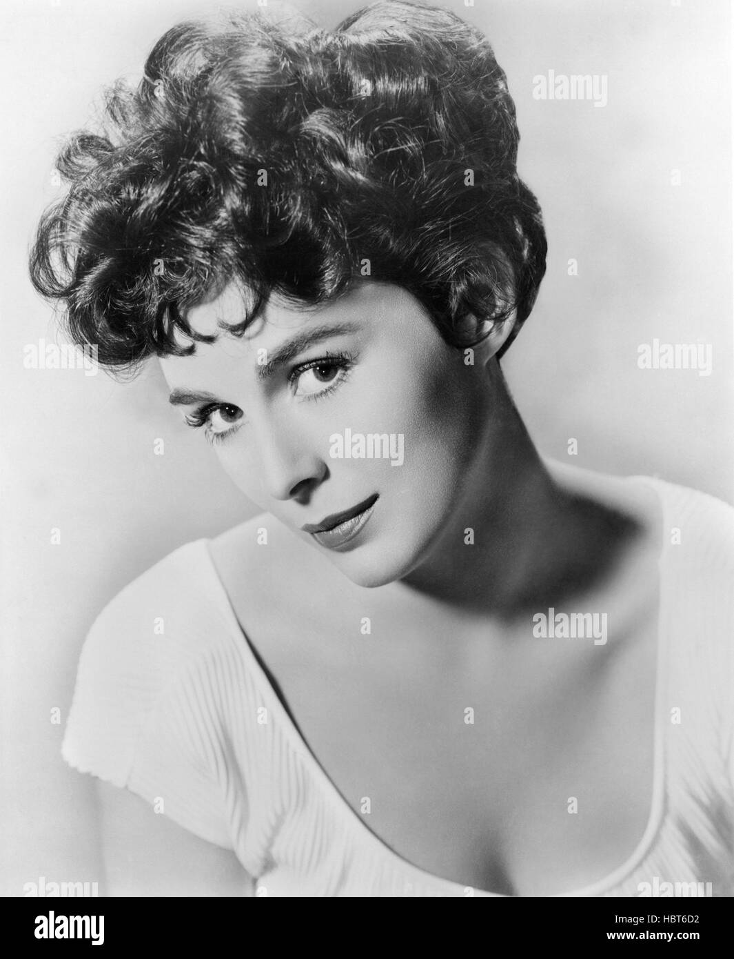 GIRL ON THE RUN, Erin O'Brien, 1958 Stock Photo - Alamy