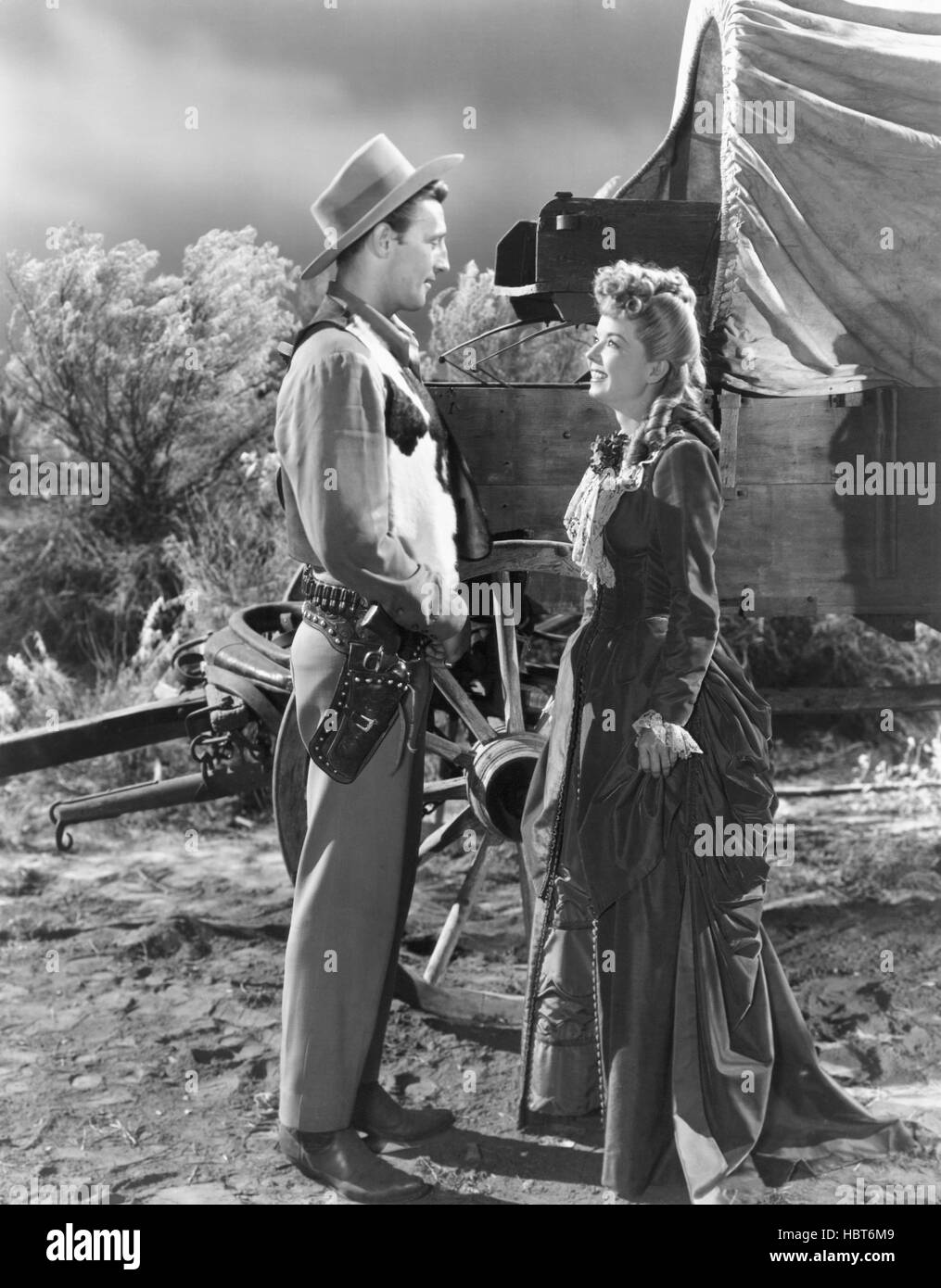 GIRL RUSH, from left: Robert Mitchum, Frances Langford, 1944 Stock ...
