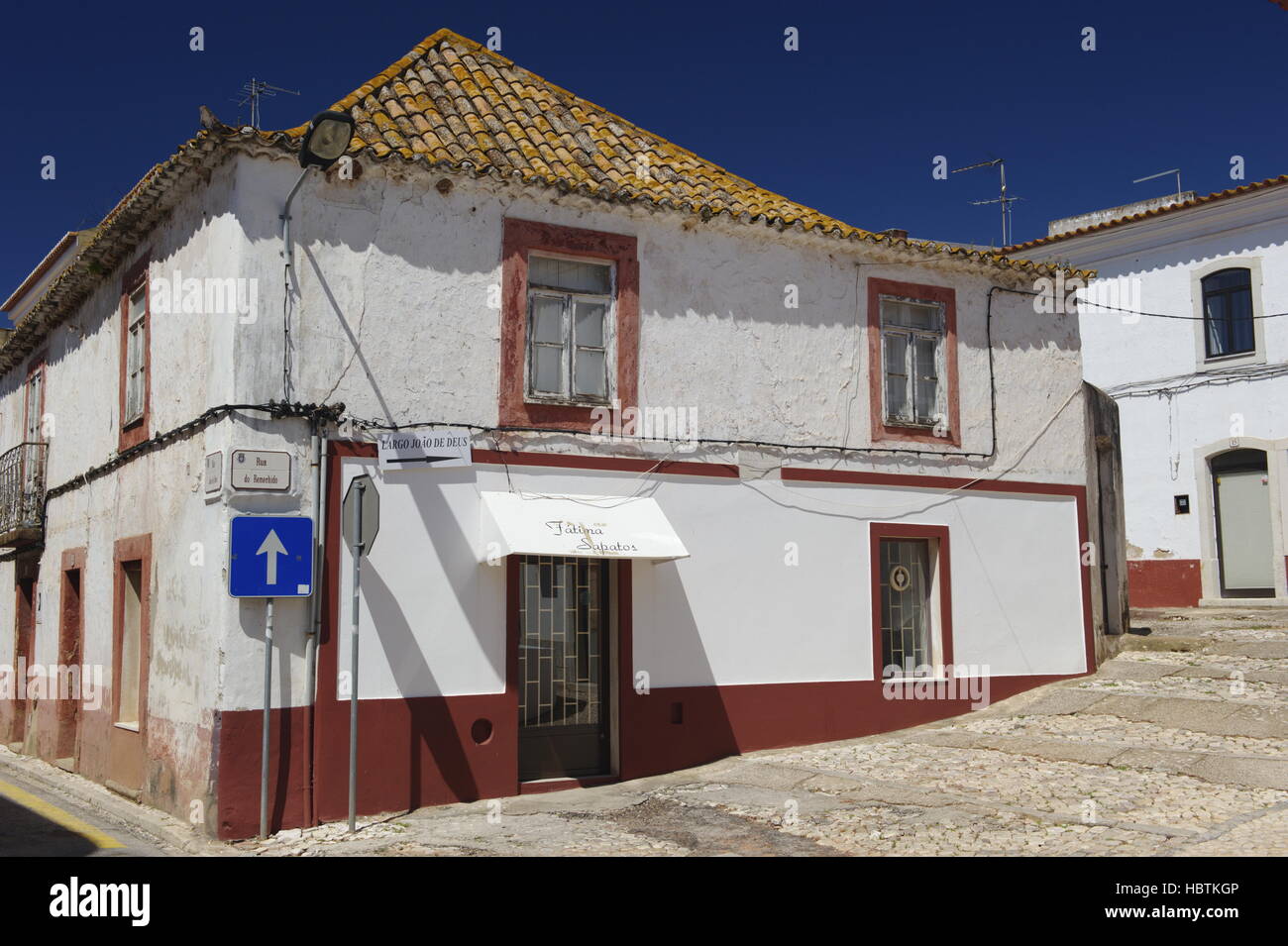 Messines hi-res stock photography and images - Alamy