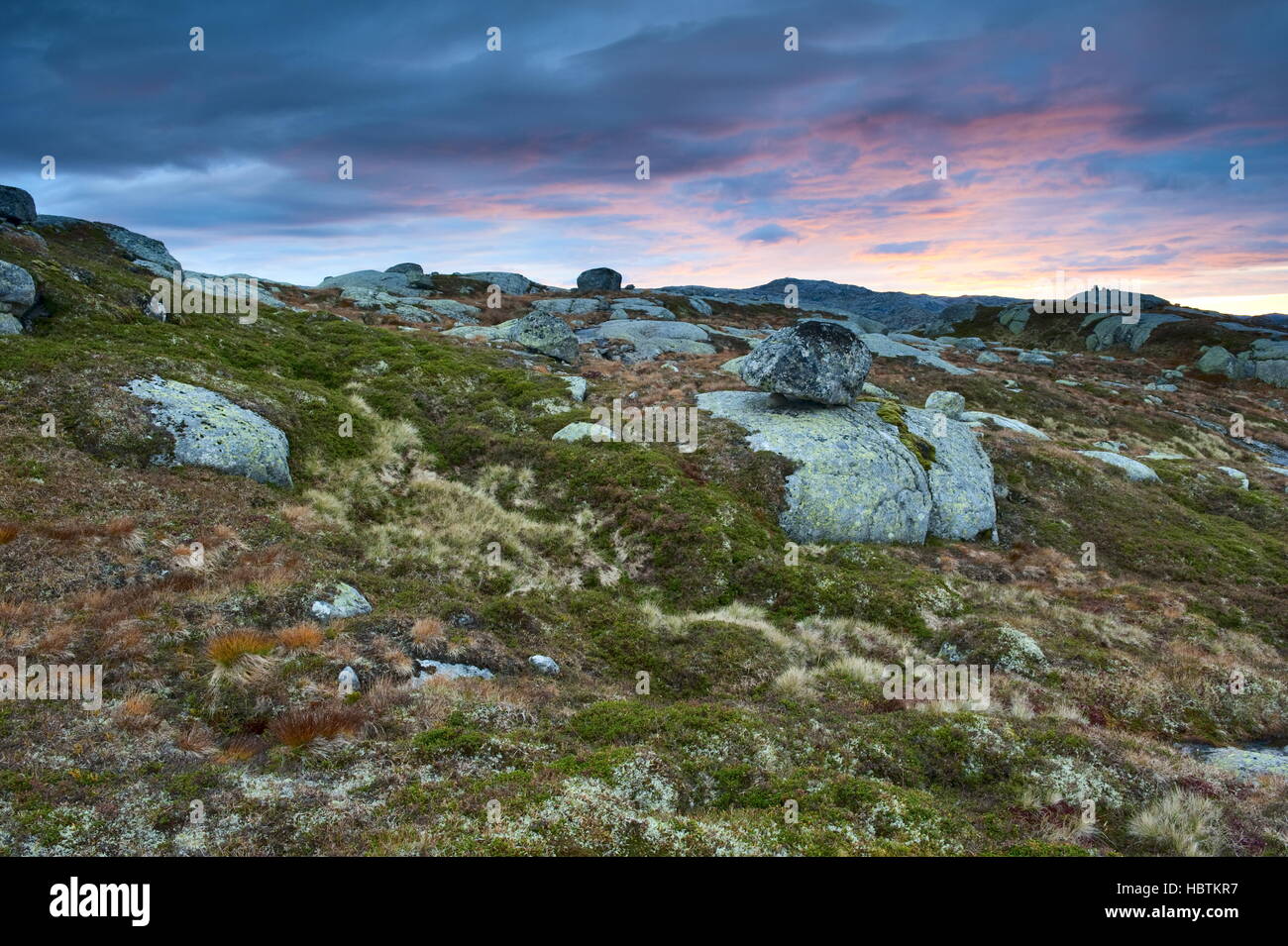 Fjell landschaft hi-res stock photography and images - Alamy