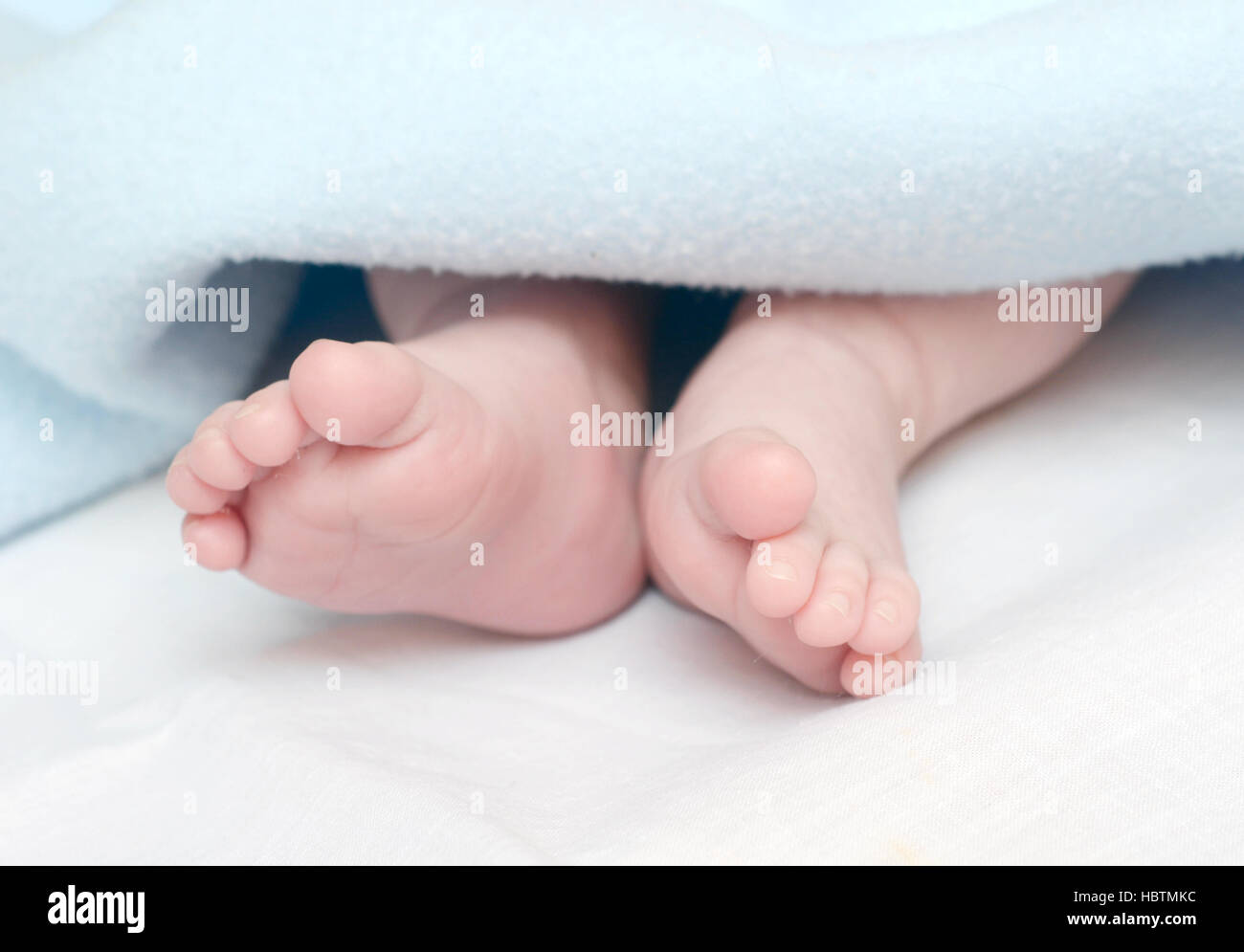 Child feet toenail hi-res stock photography and images - Alamy
