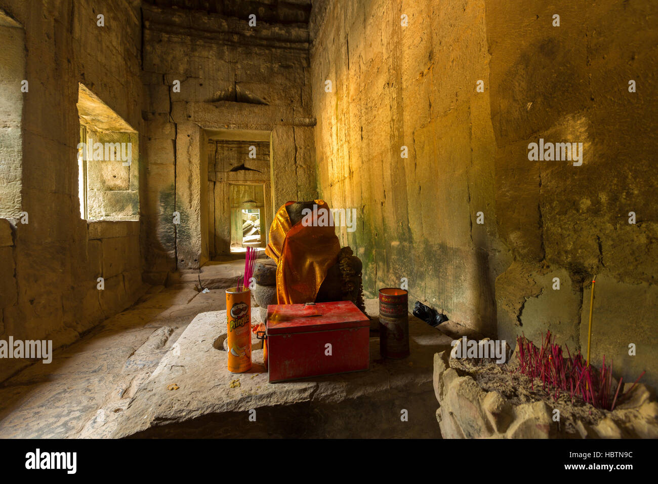 Cambodia incense angkor hi-res stock photography and images - Alamy