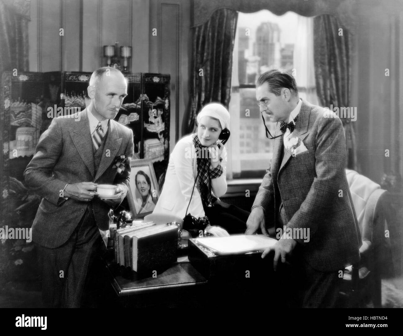 A FREE SOUL, from left, James Gleason, Norma Shearer, Lionel Barrymore ...