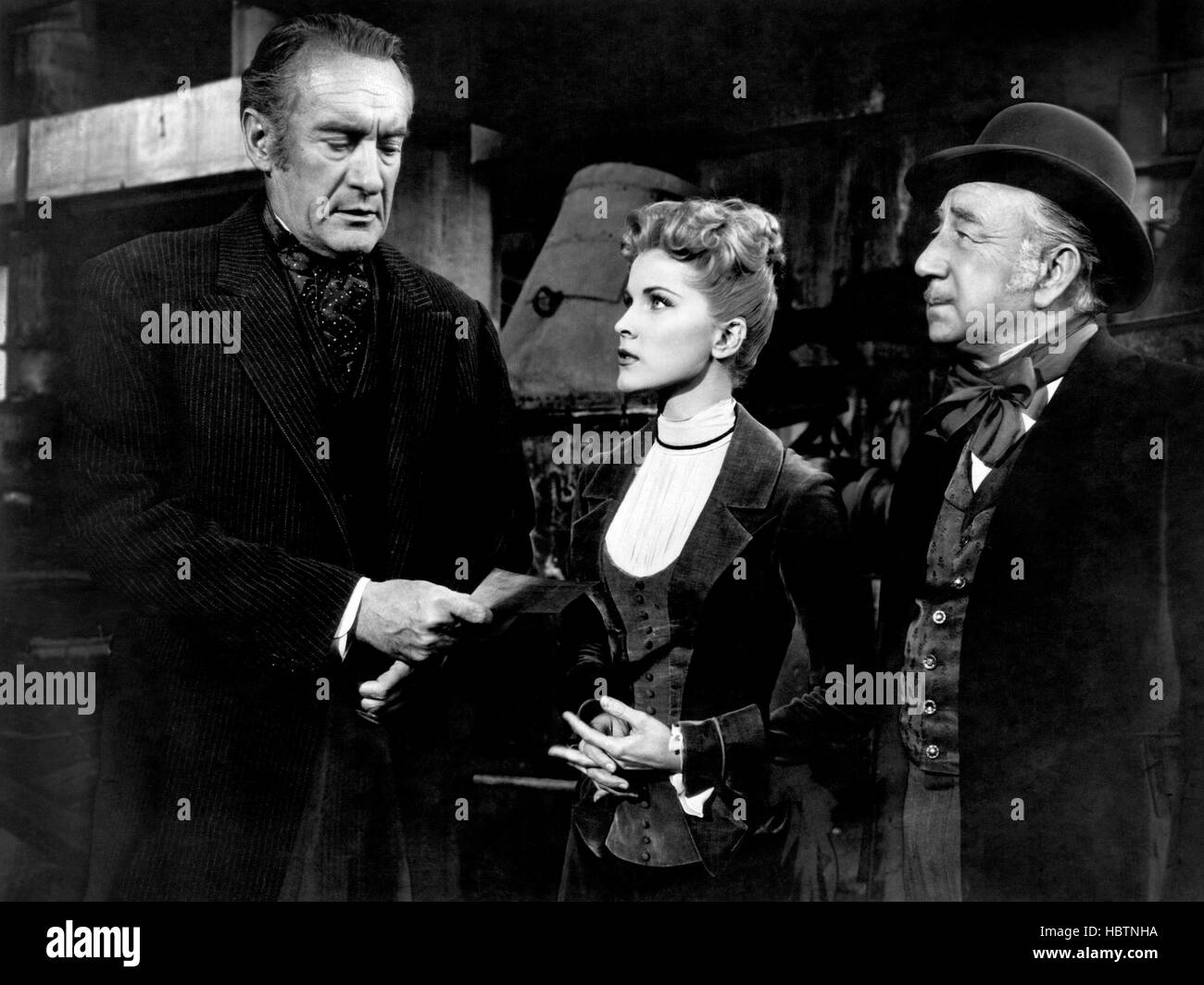 FROM THE EARTH TO THE MOON, from left, George Sanders, Debra Paget ...