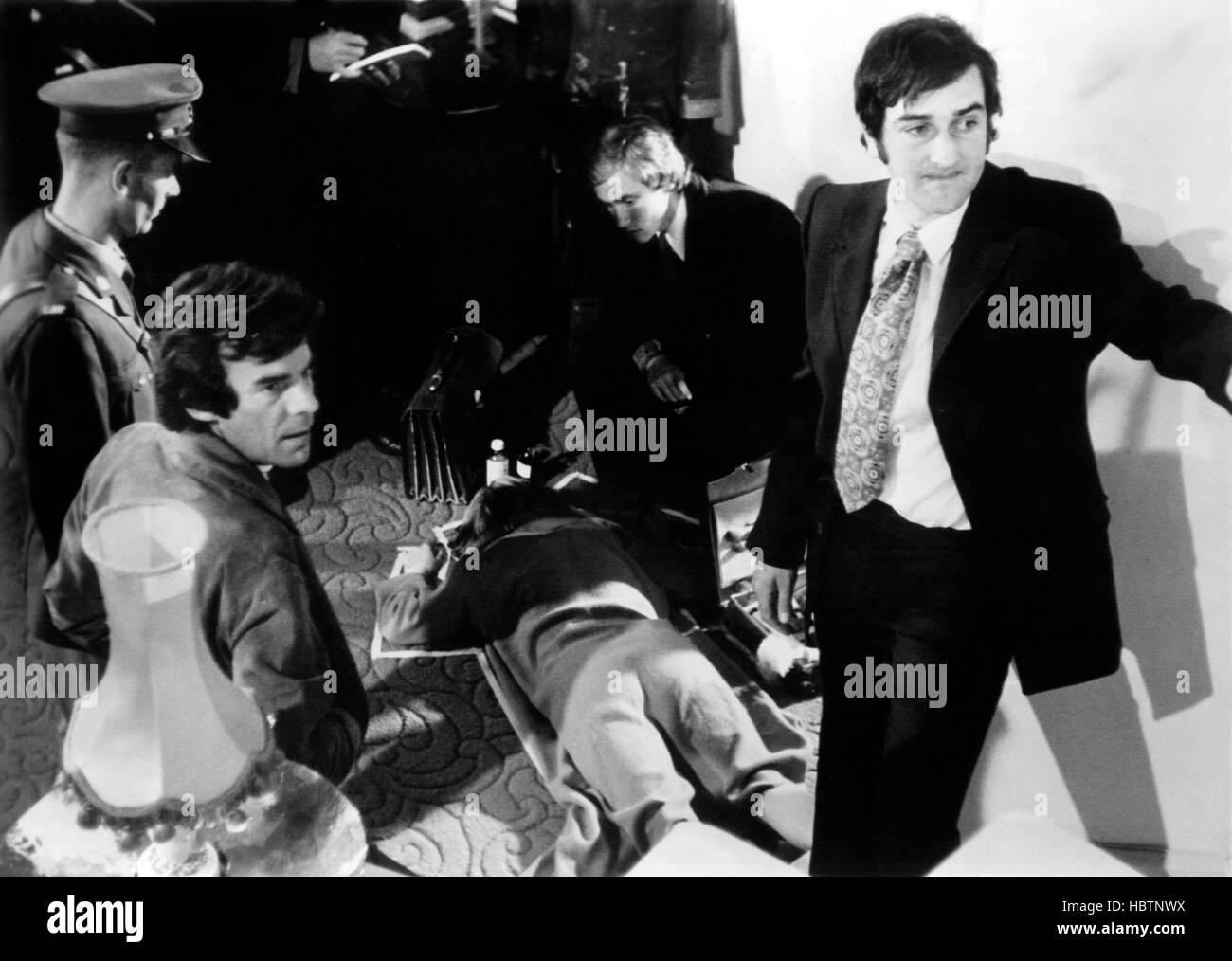 FUNERAL FOR AN ASSASSIN, Peter Van Dissel (l.), 1977 Stock Photo - Alamy