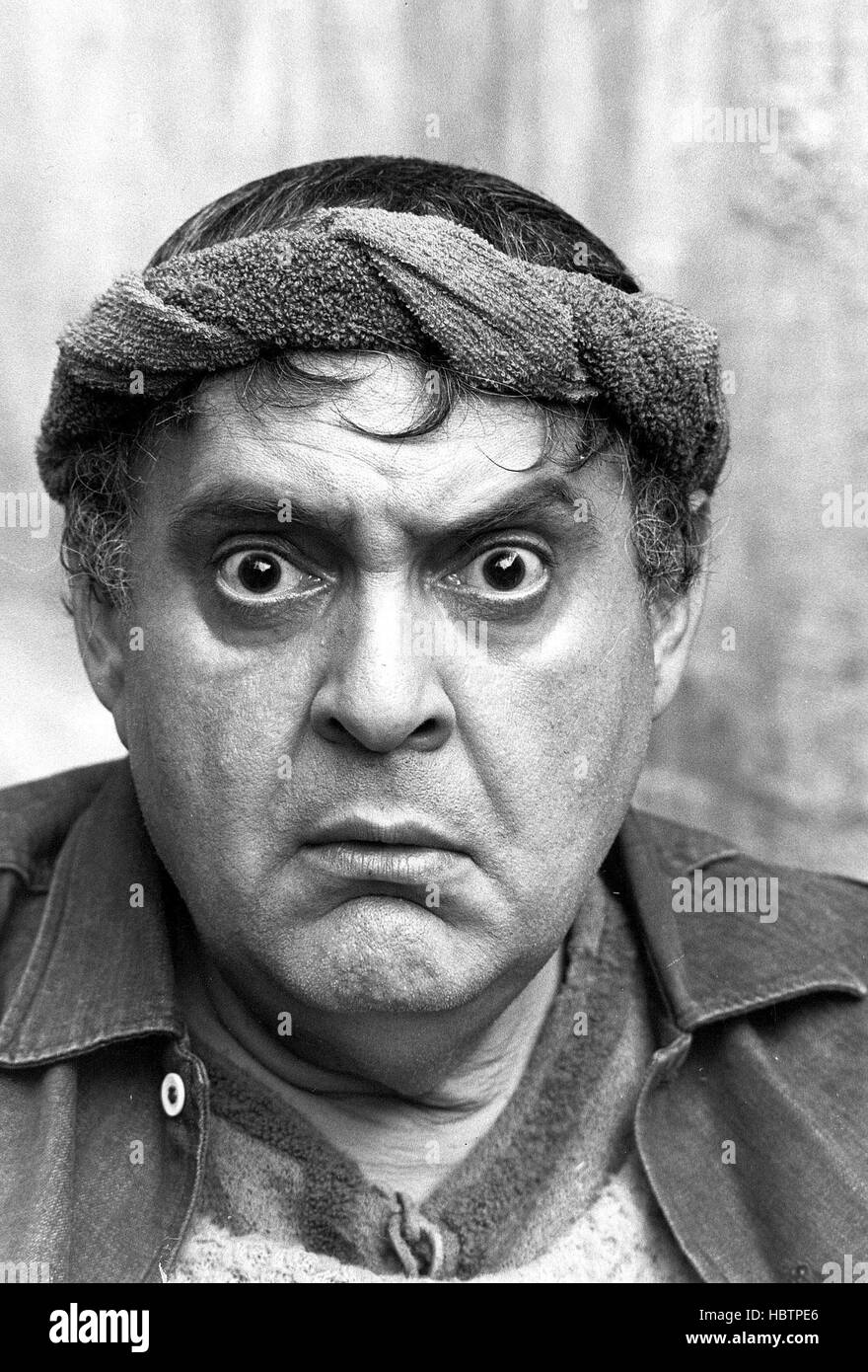 A FUNNY THING HAPPENED ON THE WAY TO THE FORUM, Zero Mostel, 1966 Stock ...