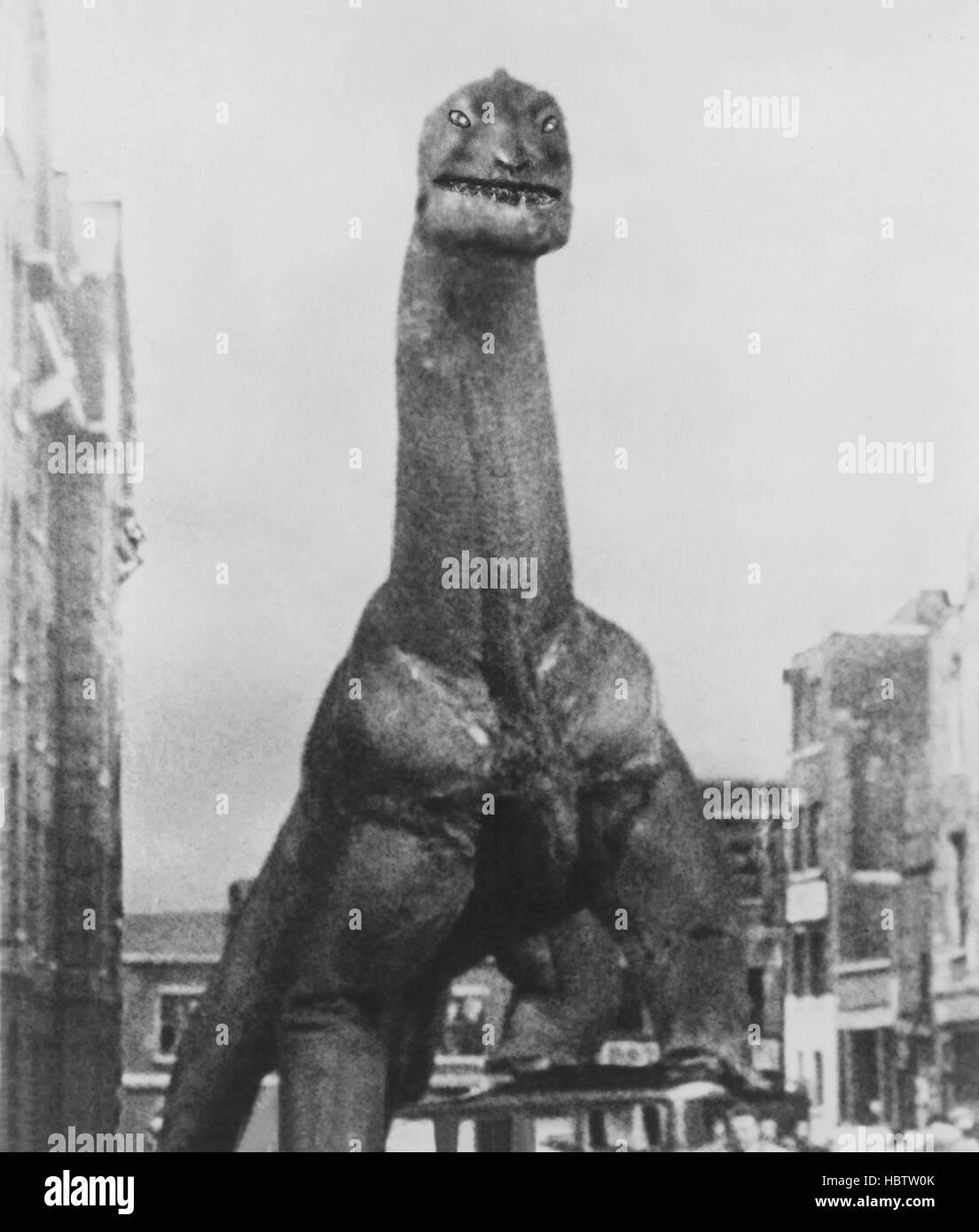 THE GIANT BEHEMOTH, 1959 Stock Photo - Alamy