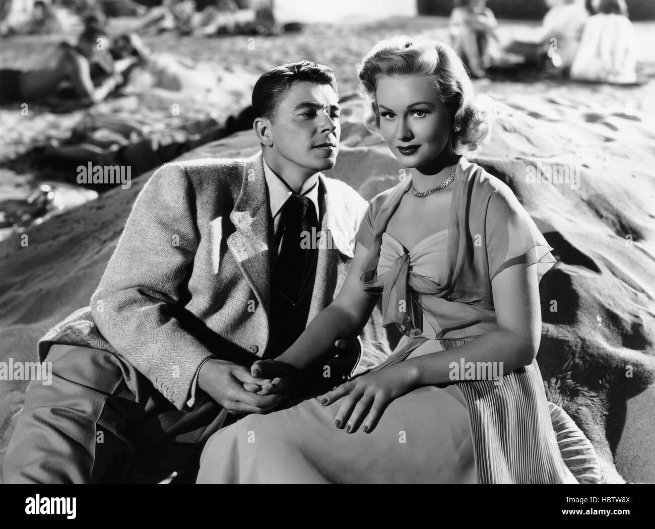 THE GIRL FROM JONES BEACH, Ronald Reagan, Virginia Mayo, 1949 Stock ...