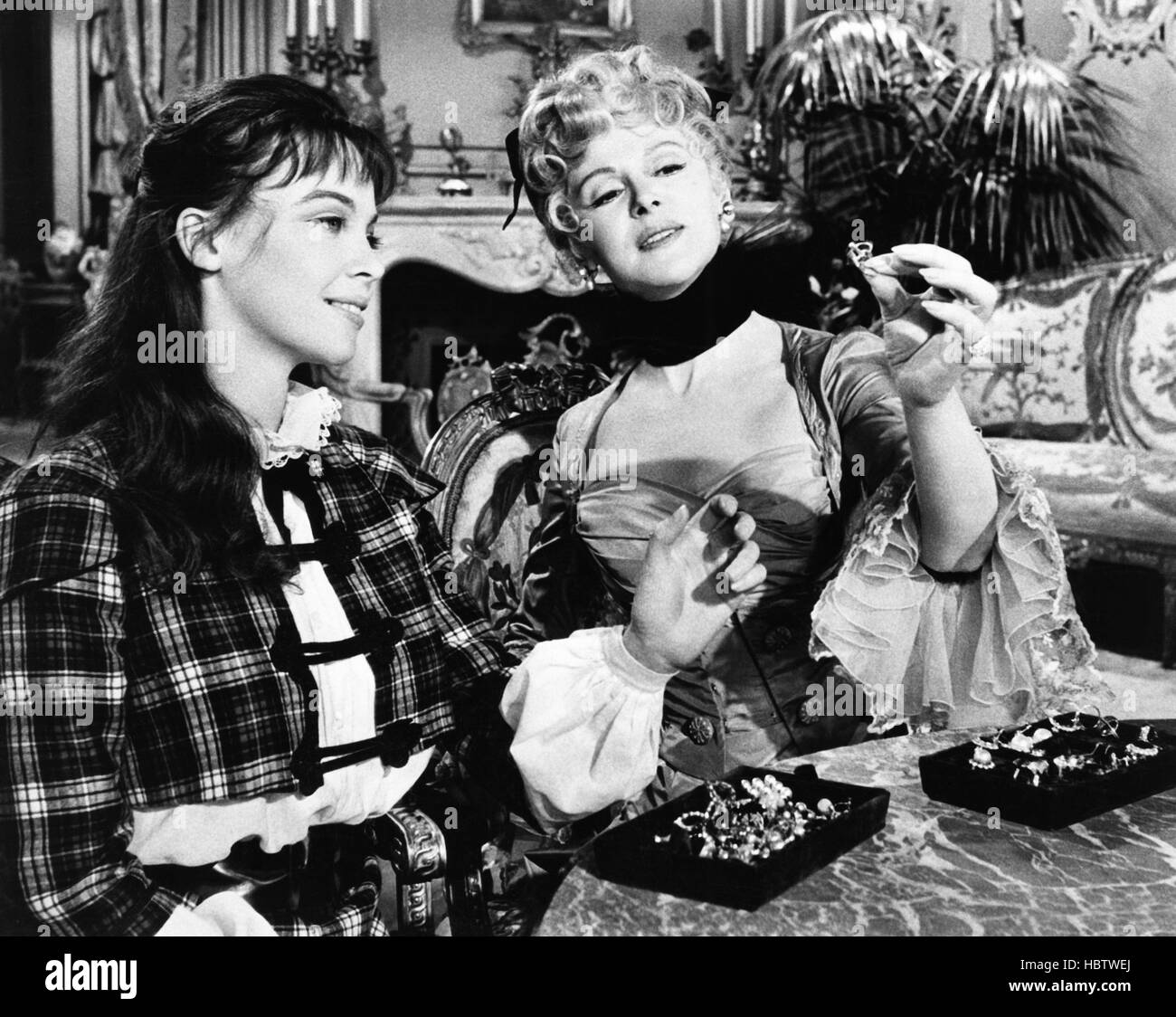 GIGI, from left: Leslie Caron, Isabel Jeans, 1958 Stock Photo - Alamy