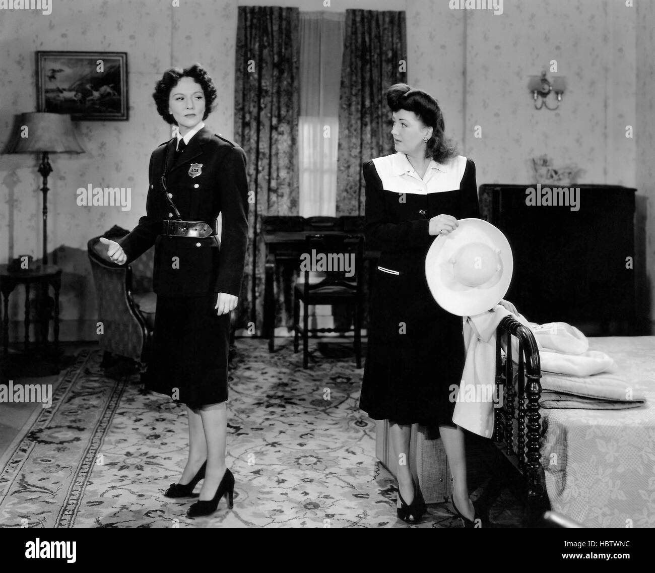 GIRLS IN CHAINS, Dorothy Burgess, Arline Judge, 1943 Stock Photo - Alamy