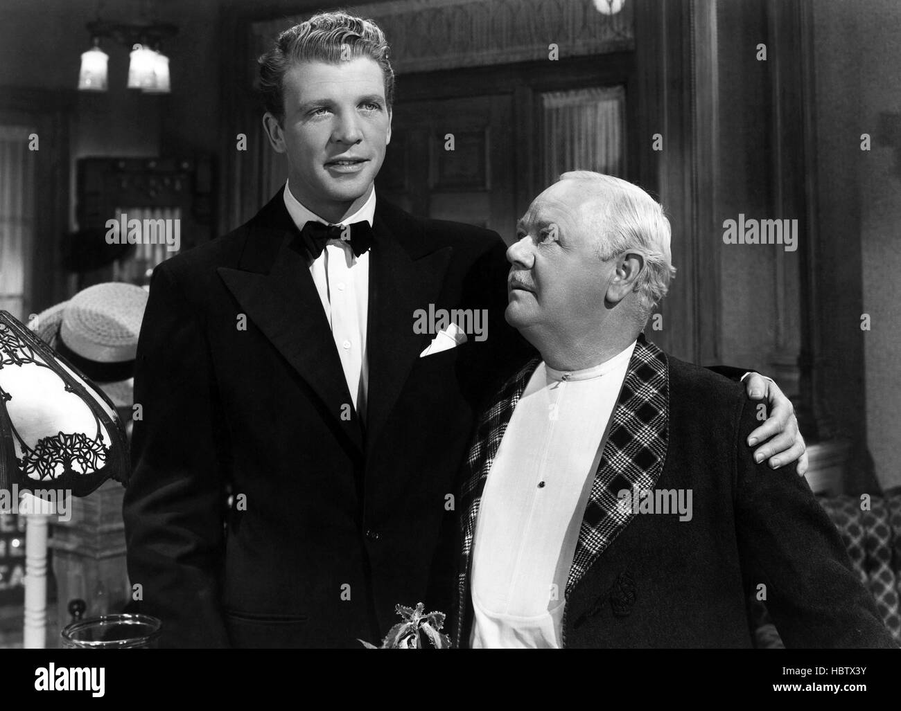 GIVE MY REGARDS TO BROADWAY, Dan Dailey, Charles Winninger, 1948, (c ...