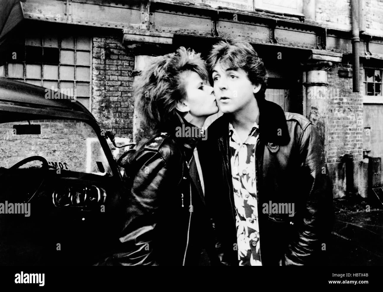 GIVE MY REGARDS TO BROAD STREET, from left, Tracey Ullman, Paul ...