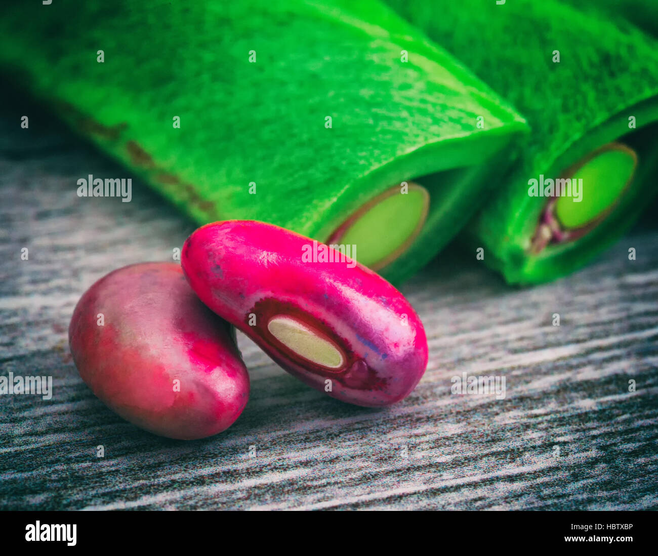 Purple beans hi-res stock photography and images - Alamy