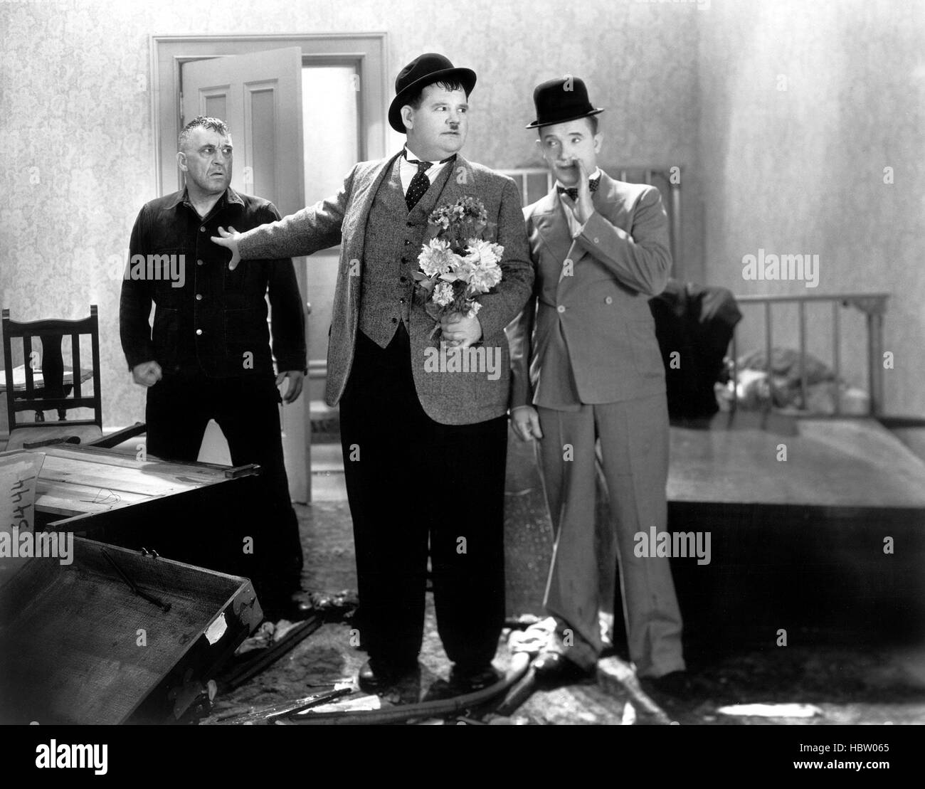 GOING BYE BYE, Walter Long, Oliver Hardy, Stan Laurel (Laurel & Hardy), 1934 Stock Photo - Alamy