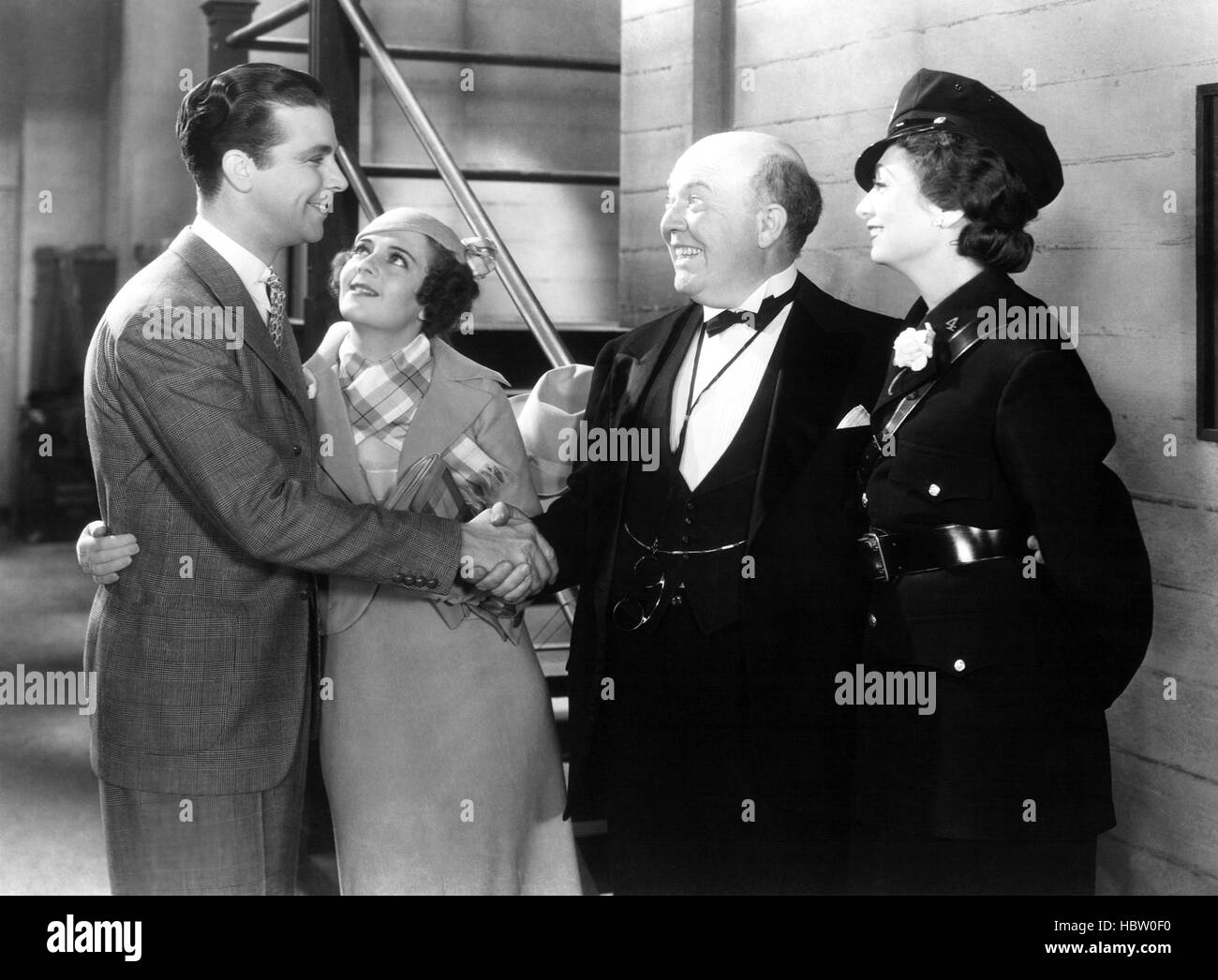 GOLD DIGGERS OF 1933, Dick Powell, Ruby Keeler, Guy Kibbee, Aline ...