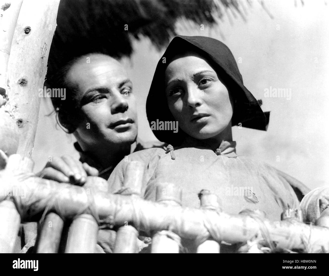 THE GOOD EARTH, Paul Muni, Luise Rainer, 1937 Stock Photo - Alamy