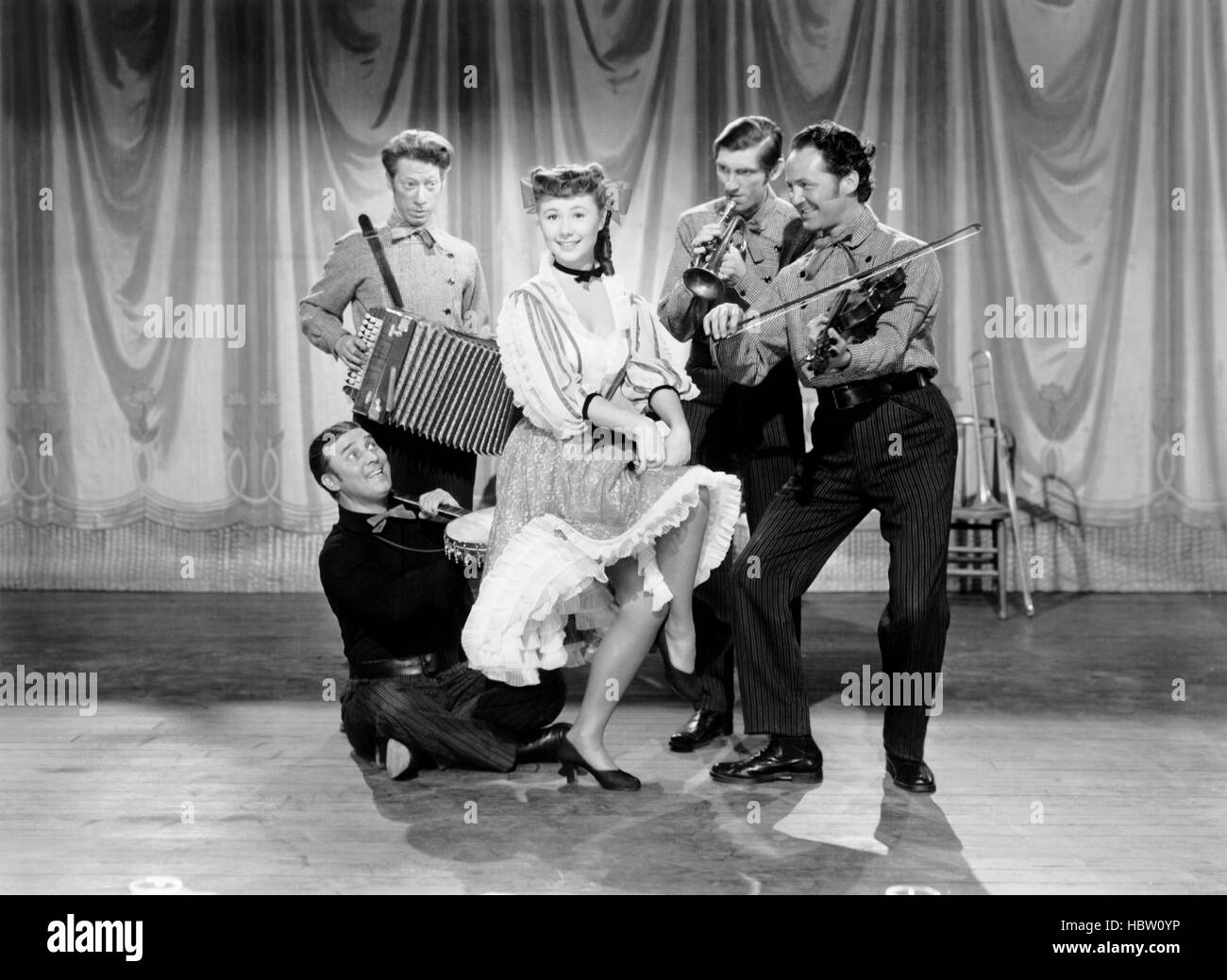 GOLDEN GIRL, Mitzi Gaynor, backed by Tex Brodus, Robert Cherry, Jimmie ...