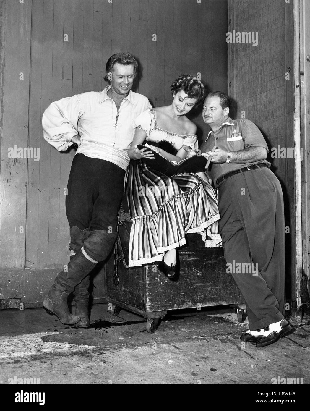 THE GOLDEN HAWK, from left, Sterling Hayden, Rhonda Fleming, director ...
