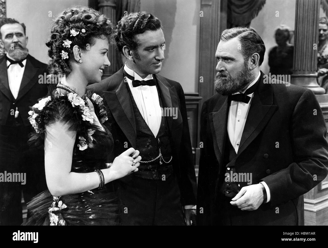 GOLD IS WHERE YOU FIND IT, Margaret Lindsay, John Litel, Walter Rodgers ...