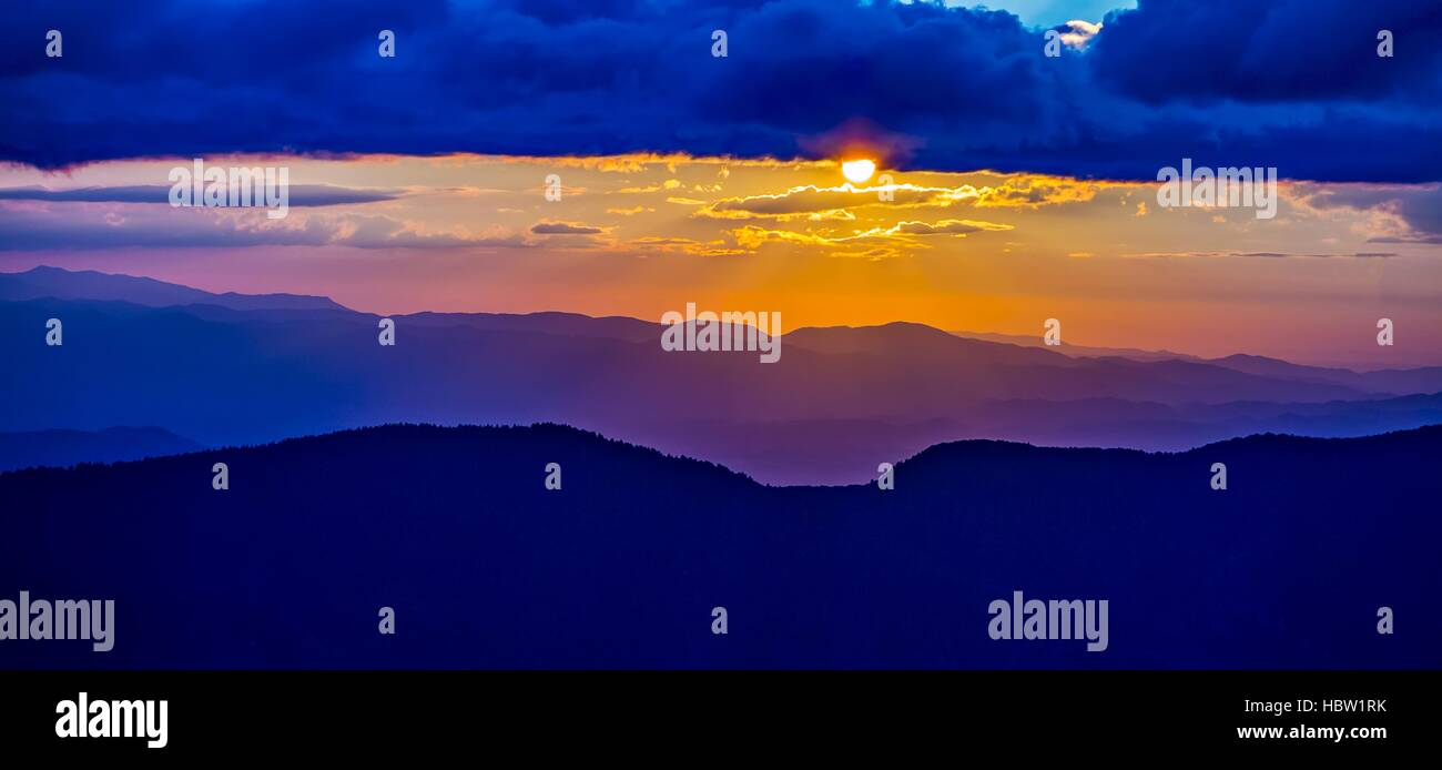 Appa in hi-res stock photography and images - Alamy