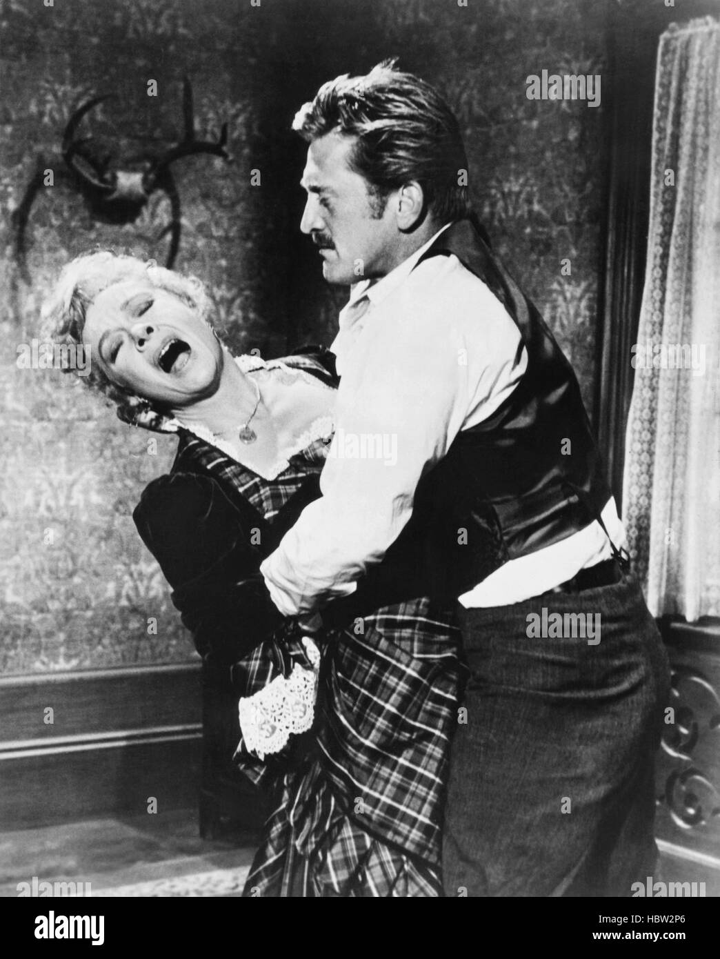 GUNFIGHT AT THE O.K. CORRAL, from left, Jo Van Fleet, Kirk Douglas, 1957 Stock Photo - Alamy