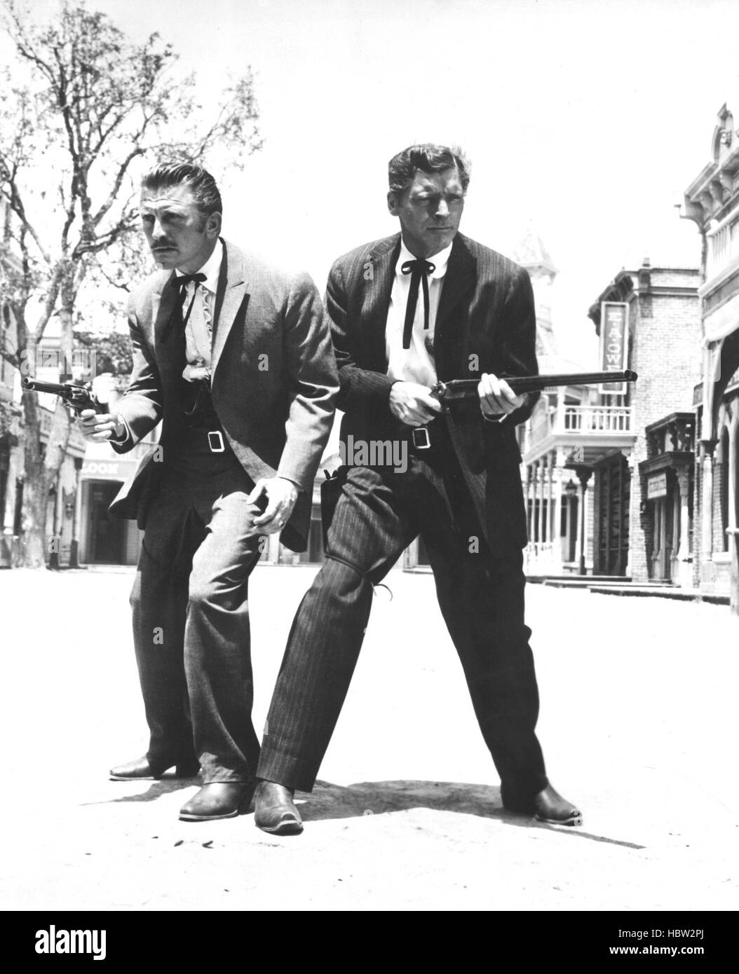GUNFIGHT AT THE O.K. CORRAL, Kirk Douglas, Burt Lancaster, 1957 Stock Photo - Alamy