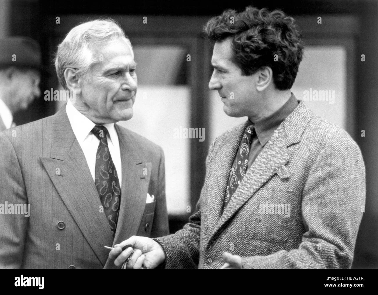 GUILTY BY SUSPICION, from left: Sam Wanamaker, Robert De Niro, 1991 ...