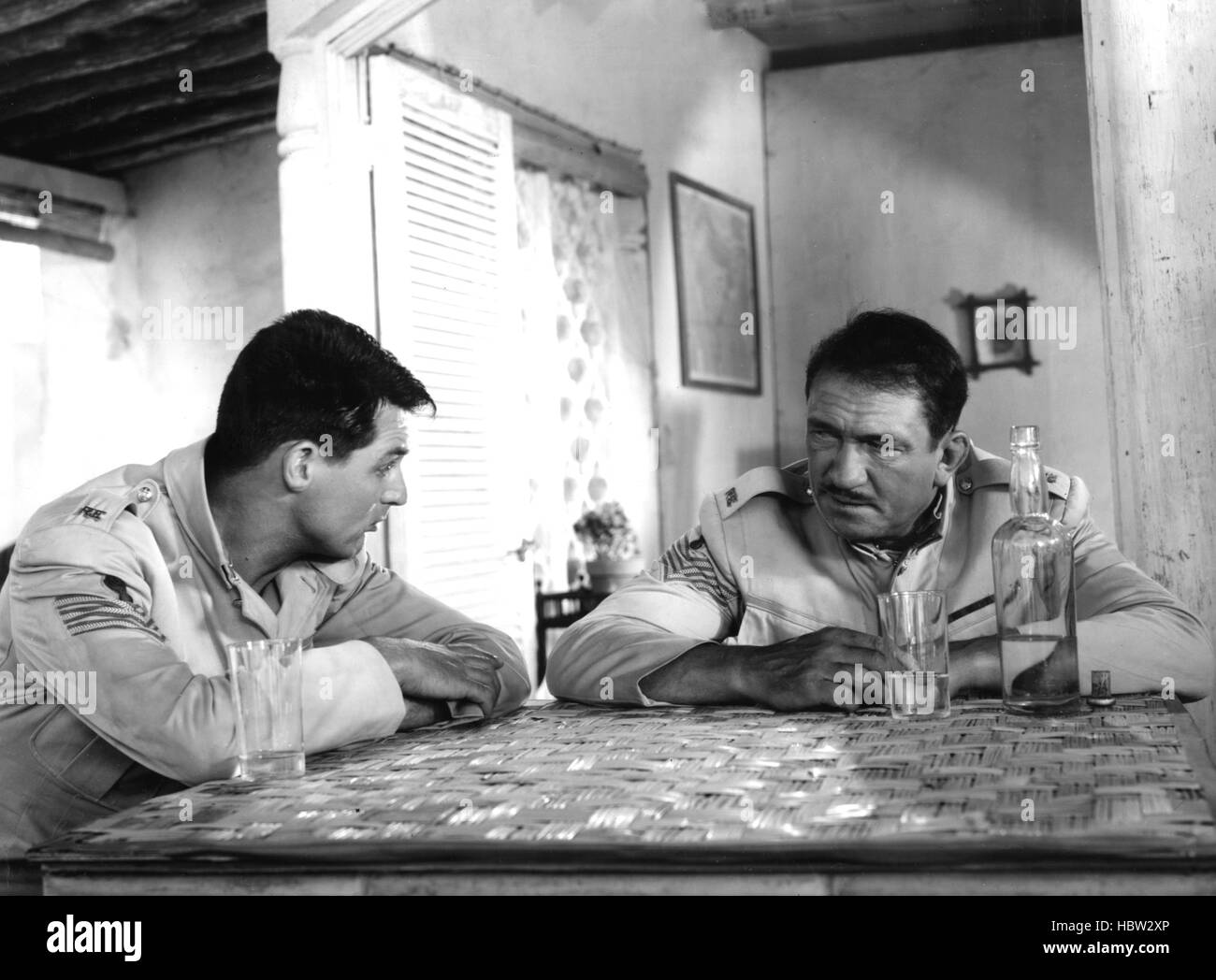 GUNGA DIN, Cary Grant, Victor McLaglen, 1939 Stock Photo - Alamy