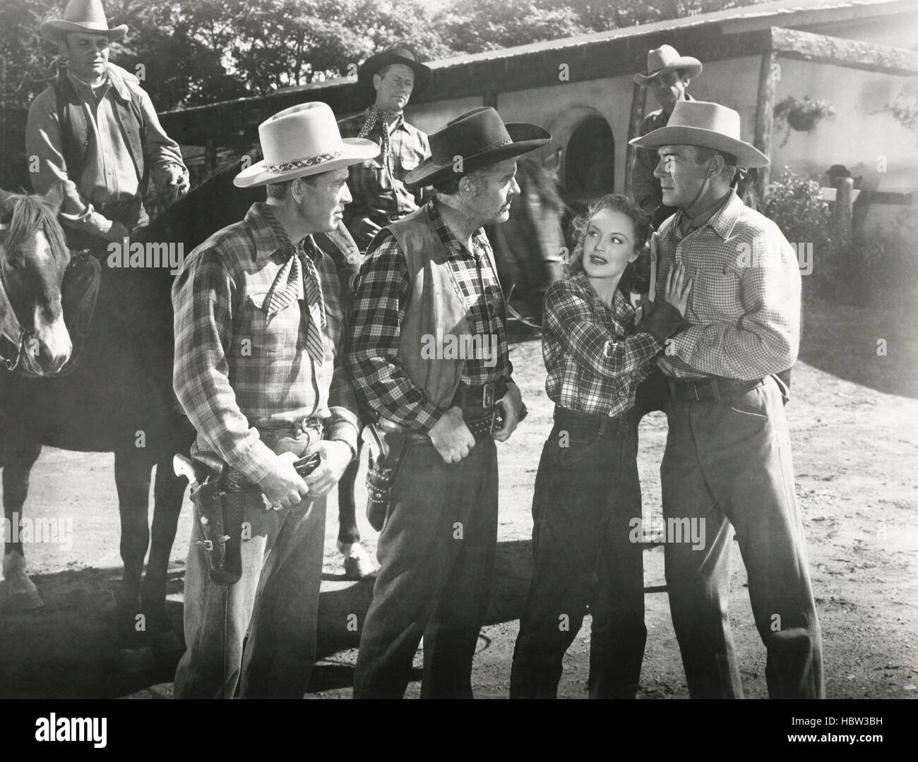 GUNFIGHTERS, front from left: Bruce Cabot, Grant Withers, Dorothy Hart ...