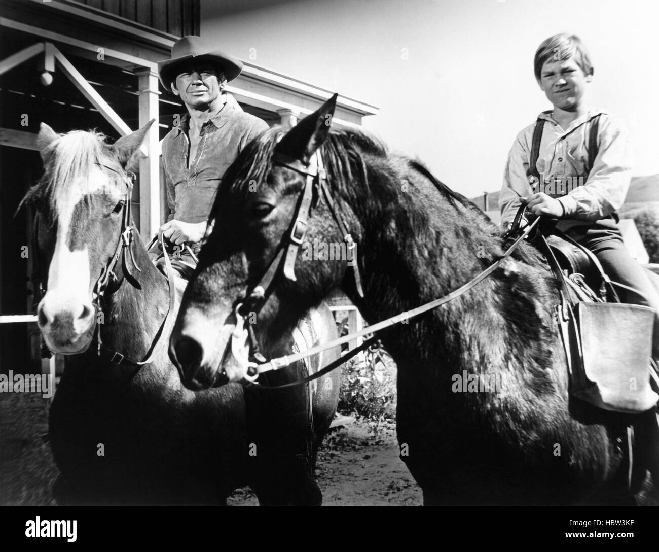 GUNS OF DIABLO, Charles Bronson, Kurt Russell, 1964 Stock Photo - Alamy