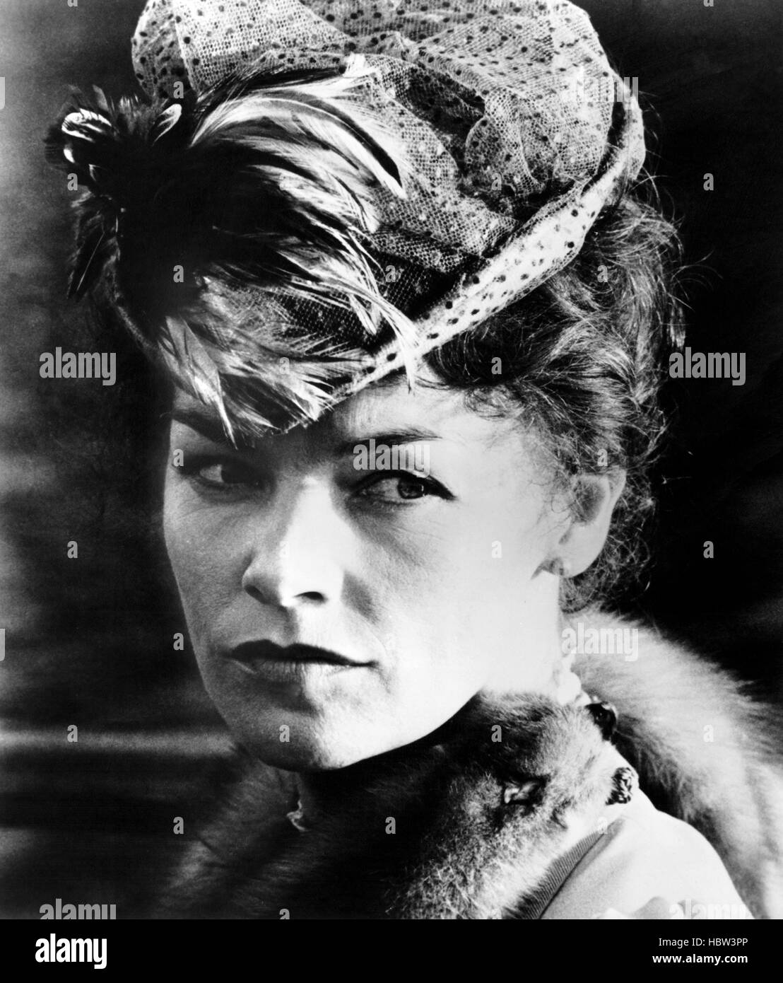 HEDDA, Glenda Jackson, 1976 Stock Photo - Alamy