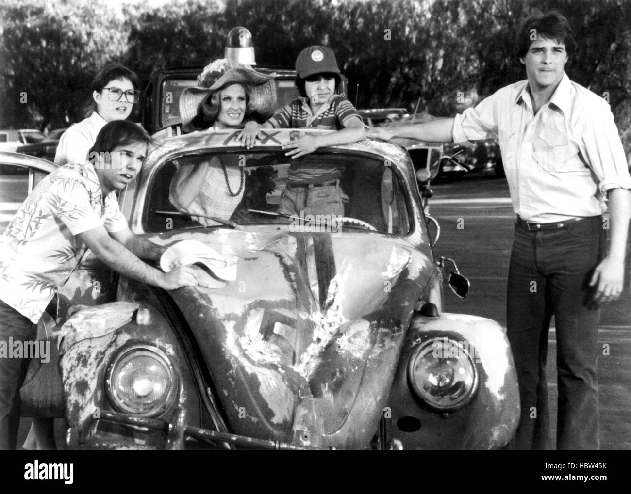 HERBIE GOES BANANAS, Charlie Martin Smith, Elyssa Davalos, Cloris ...