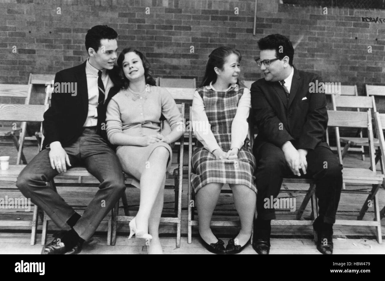 HEAVEN HELP US, Kevin Dillon, Dana Barron, Yeardley Smith, Malcome ...