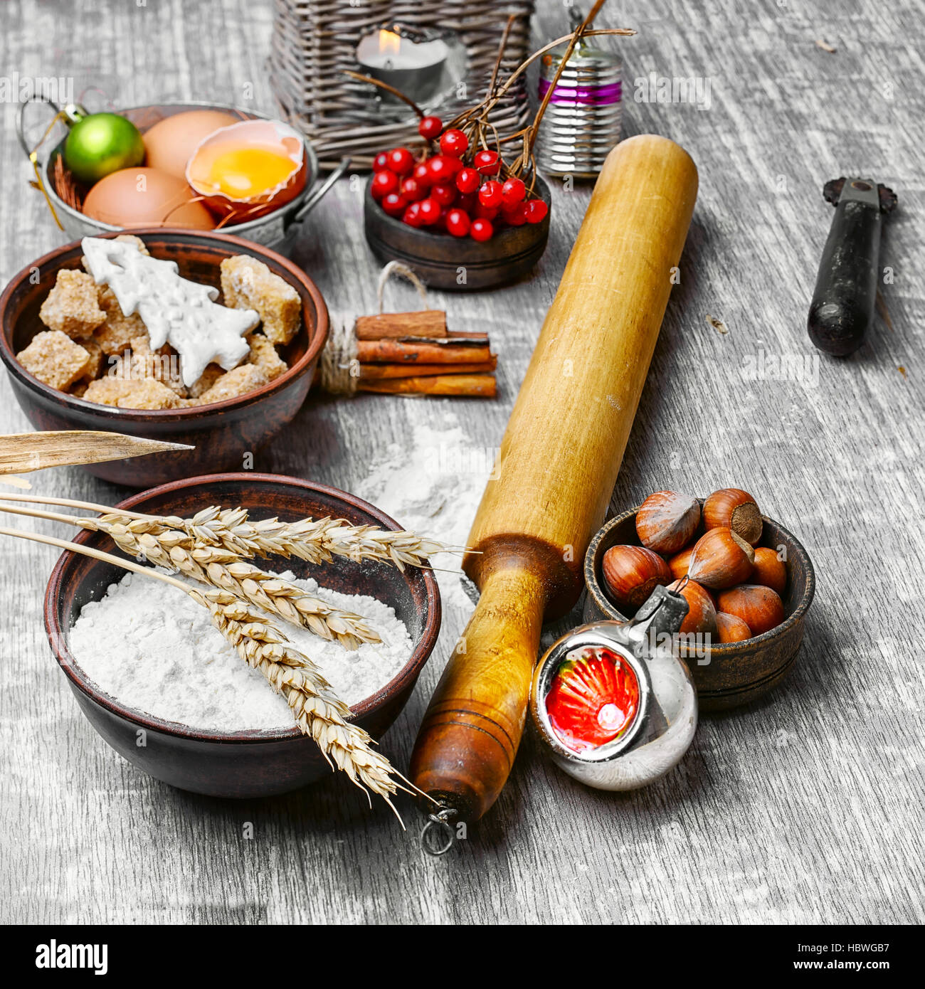 Basic baking ingredients eggs hi-res stock photography and images - Alamy