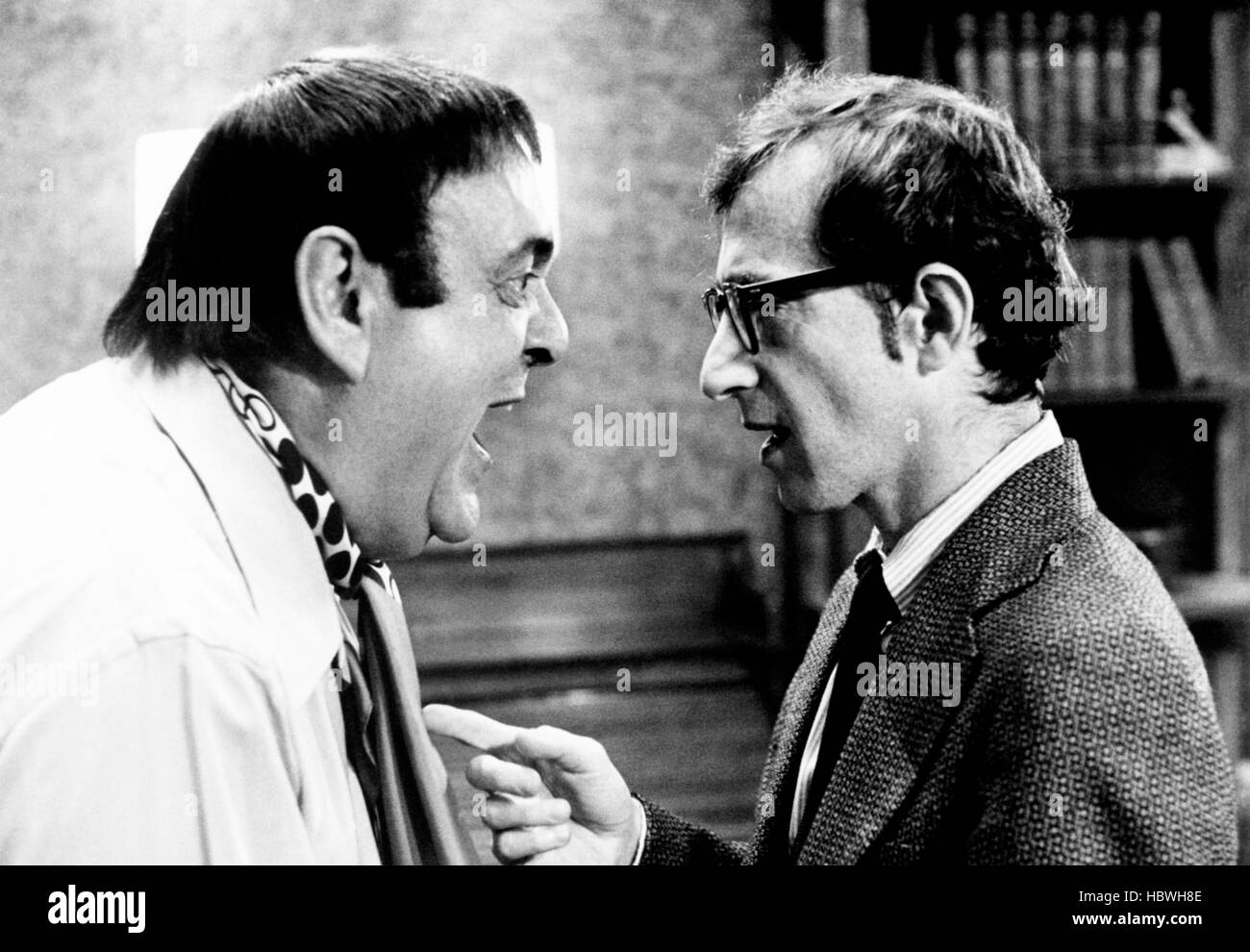 THE FRONT, from left: Zero Mostel, Woody Allen, 1976 Stock Photo - Alamy