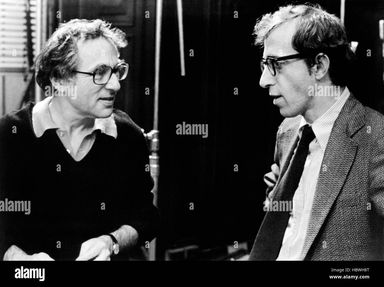 THE FRONT, from left: screenwriter Walter Bernstein, Woody Allen on set ...