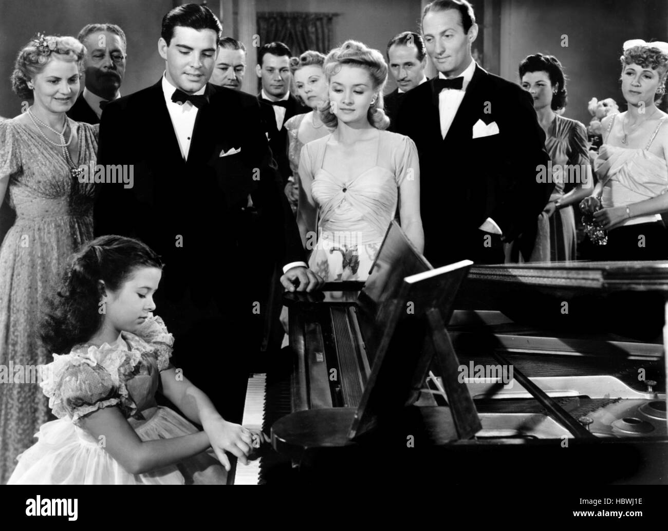 GENTLEMAN FROM DIXIE, seated: Mary Ruth, standing second from left ...