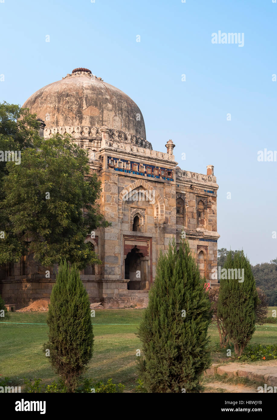 Gumbad tomb hi-res stock photography and images - Alamy