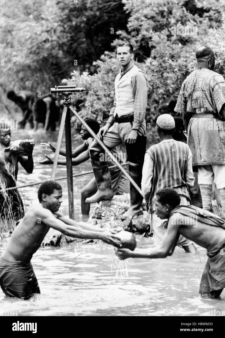 THE GHOST AND THE DARKNESS, Val Kilmer, (center), 1996, ©Paramount ...