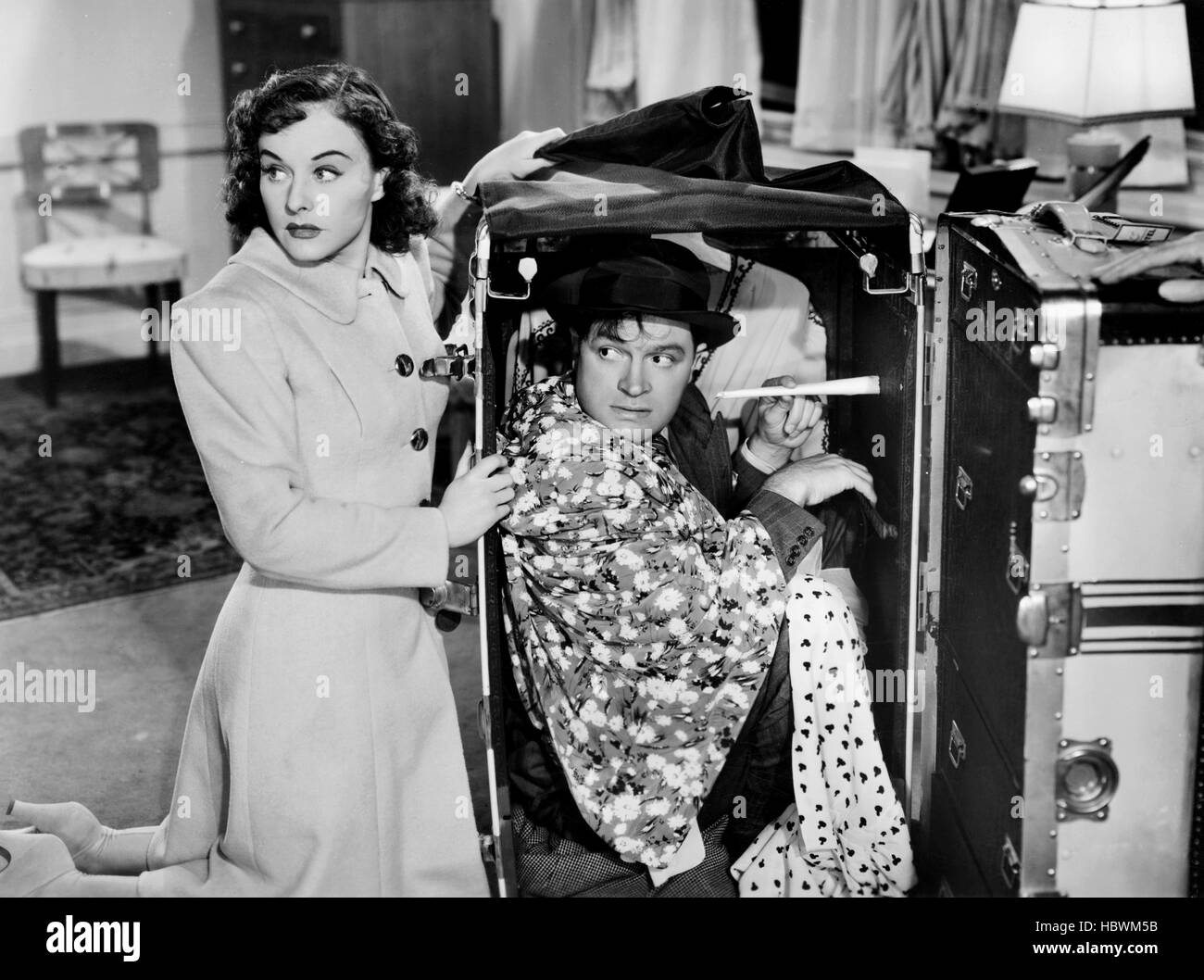 THE GHOST BREAKERS, from left, Paulette Goddard, Bob Hope, 1940 Stock ...