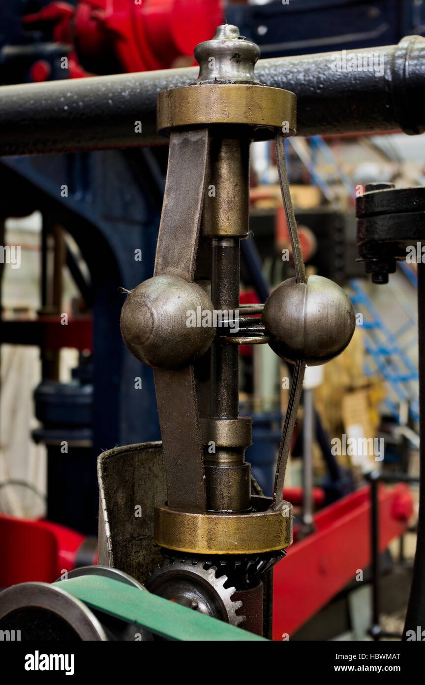 Steam engine - speed regulator Stock Photo - Alamy