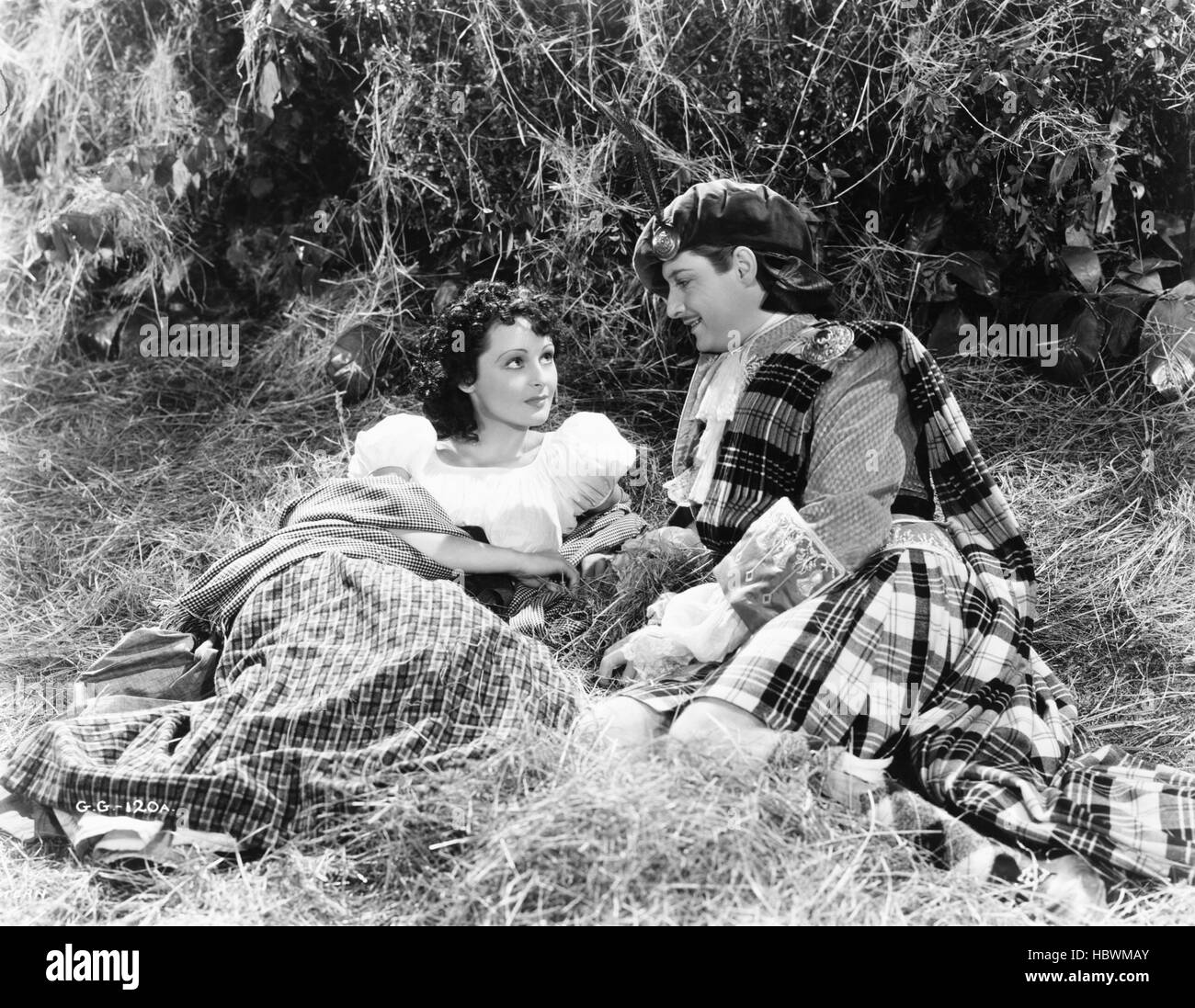 THE GHOST GOES WEST, from left: Patricia Hilliard, Robert Donat, 1935 ...