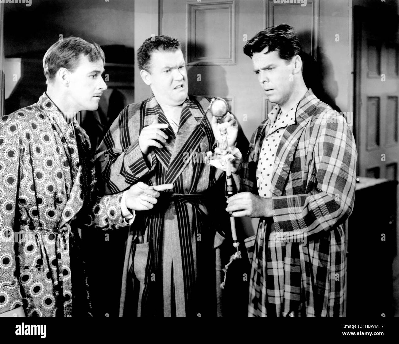 THE GHOST THAT WALKS ALONE, from left, Arthur Space, Frank Sully ...
