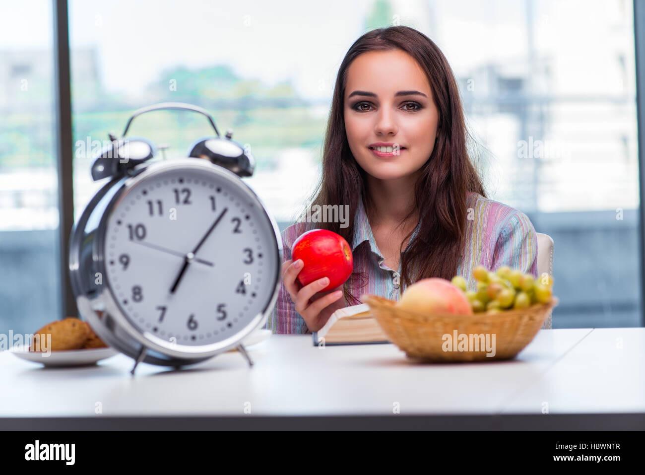 Young girl having breakfast on the morning Stock Photo - Alamy