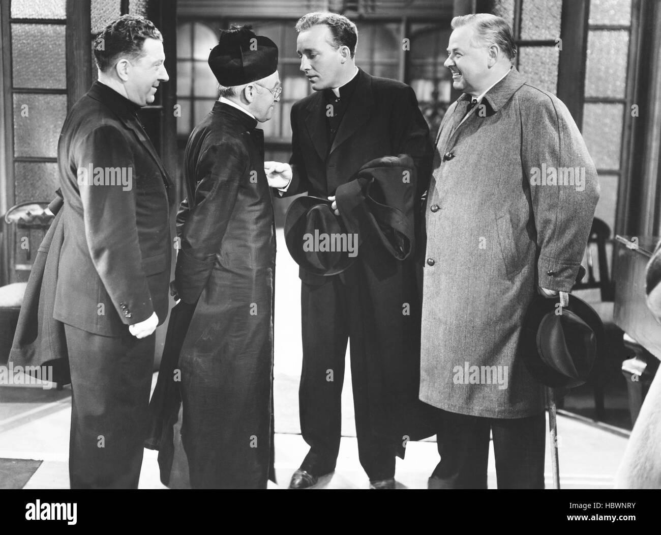 GOING MY WAY, from left: Frank McHugh, Barry Fitzgerald, Bing Crosby ...